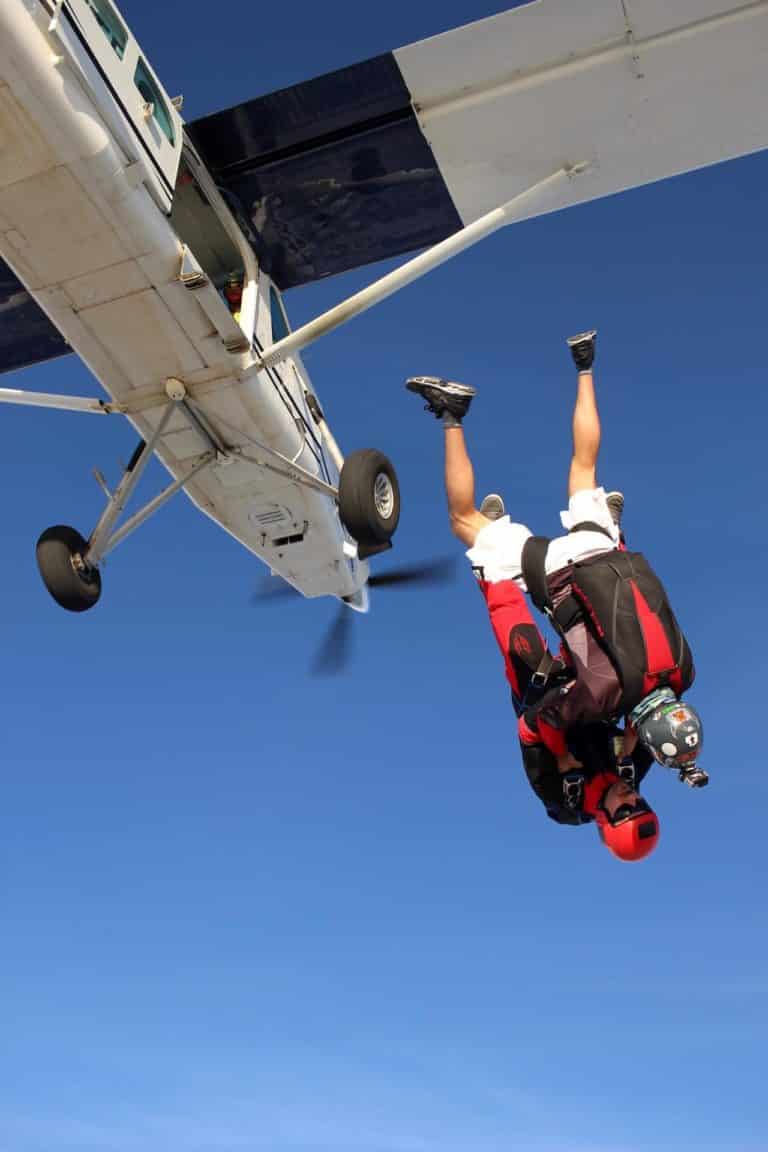 Formations parachutisme avec Newton Experience Parachutisme